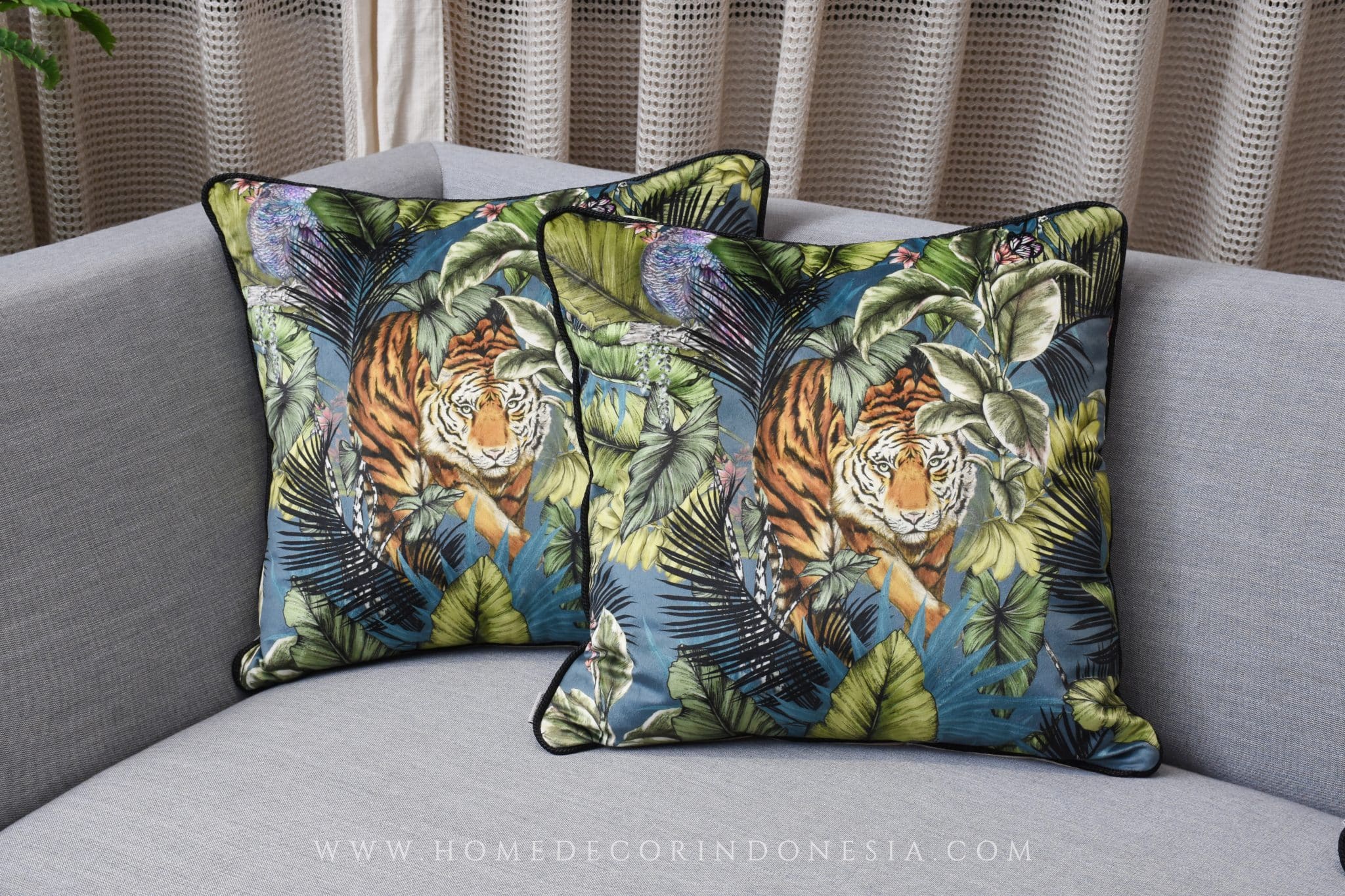 Custom Foams & Cushions - Home Decor