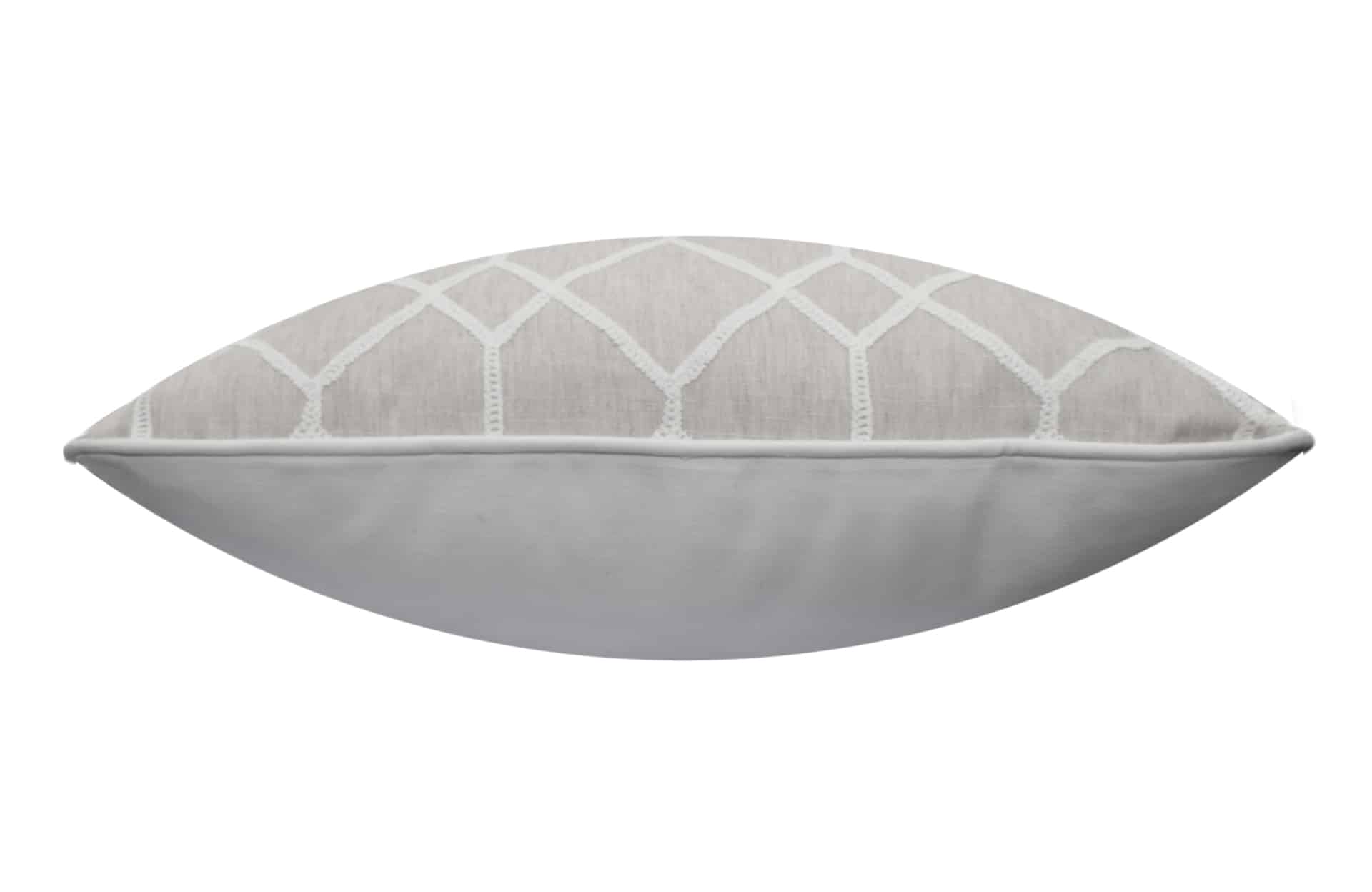 CHN2003032916 DC Cushion - Home Decor